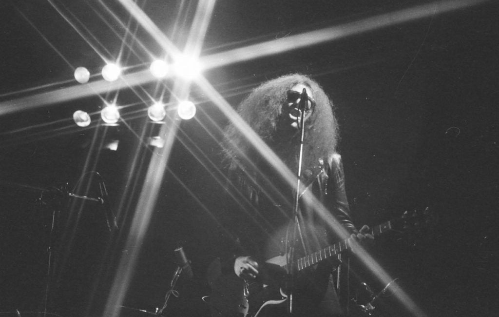 Motörhead's Original Guitarist Larry Wallis Dies At 70