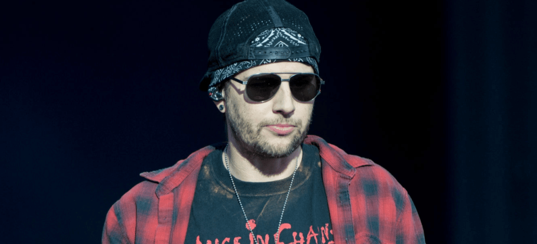 Avenged Sevenfold Singer Recalls The Band's First Days, Reveals Rare ...