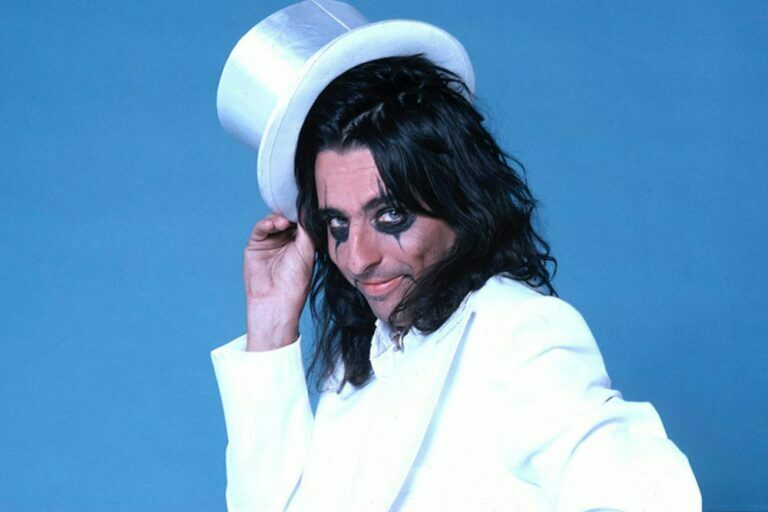 Rob Zombie Reveals A Rarely-Known Photo of Alice Cooper and Nic Cage