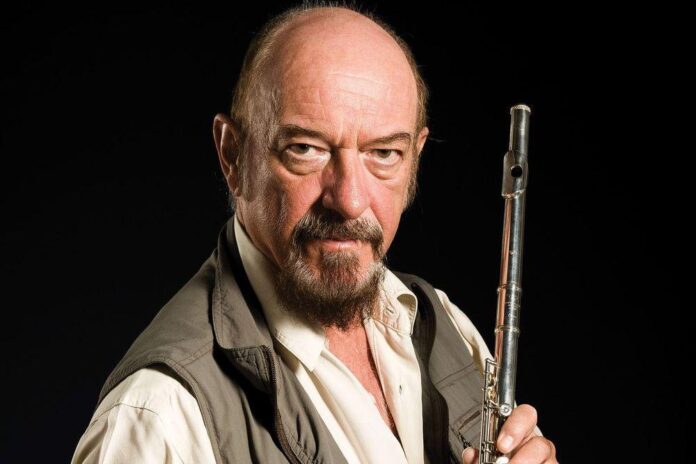 Jethro Tull's Ian Anderson Talks Disrespectfully For The Beatles
