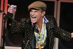 Who Is The Richest Van Halen Member? Eddie Van Halen, David Lee Roth ...